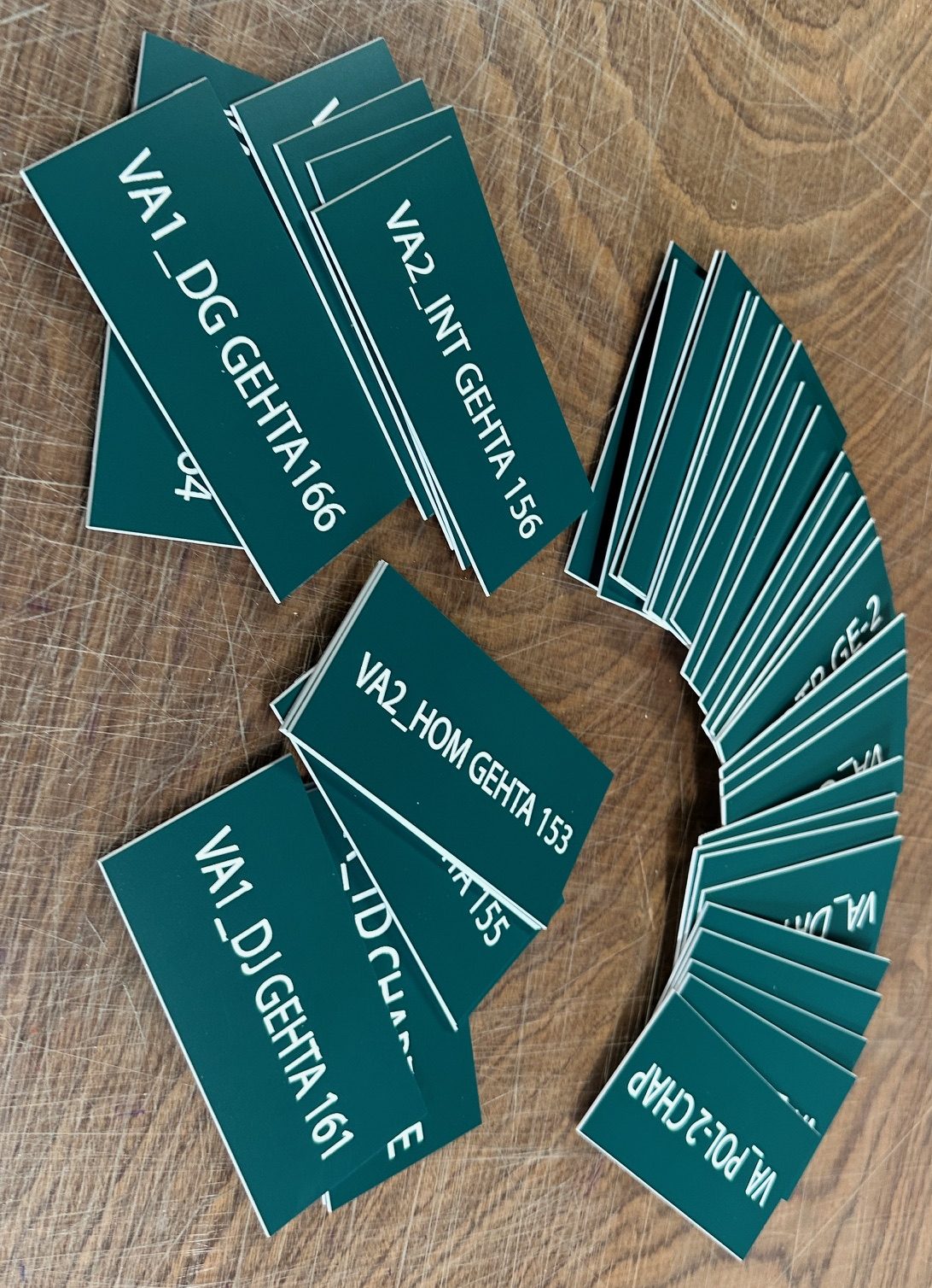 Gravure plaque d'identification - LEONARD DIJON